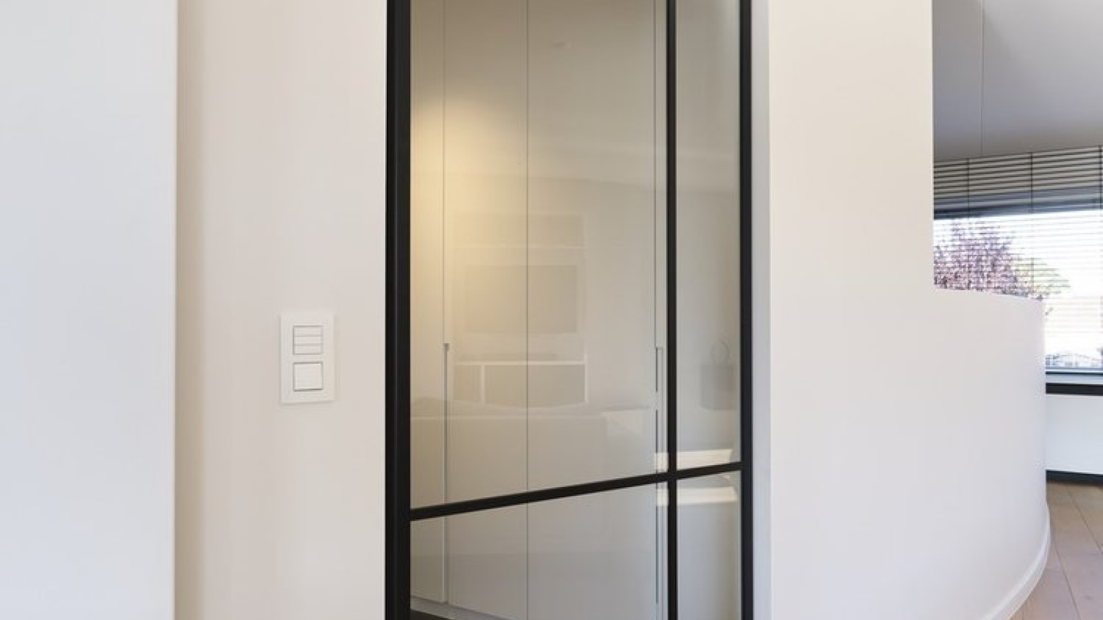 Steel look deuren/wanden | vitrovan